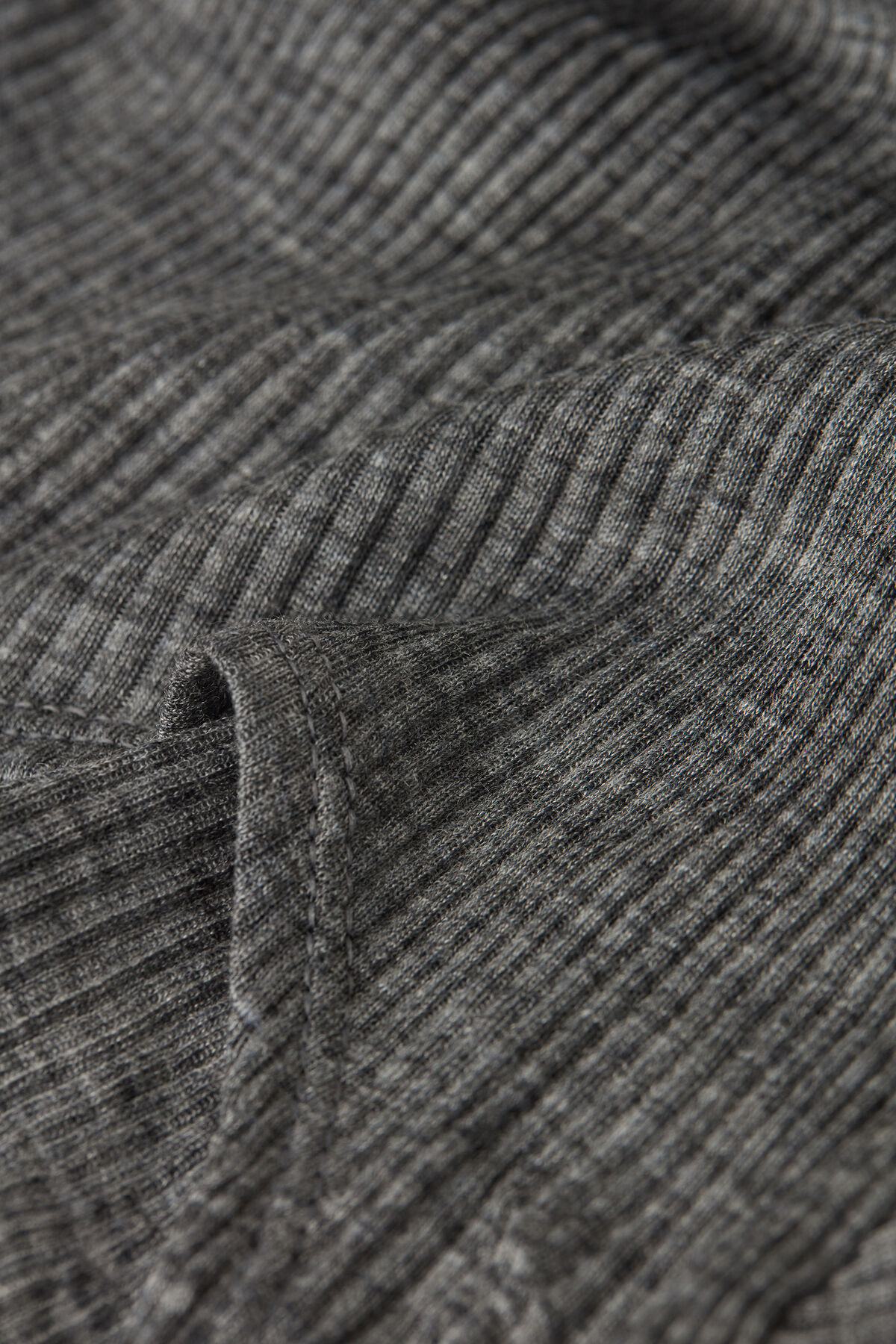 Long Sleeve Wide Neck Sweater in Wool and Silk | Intimissimi