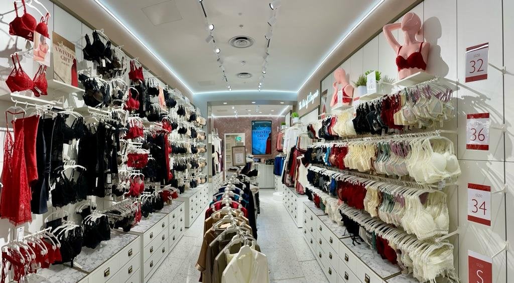 Underwear and lingerie shop in LONDON at Brent Cross Shopping Centre - Hendon | Intimissimi