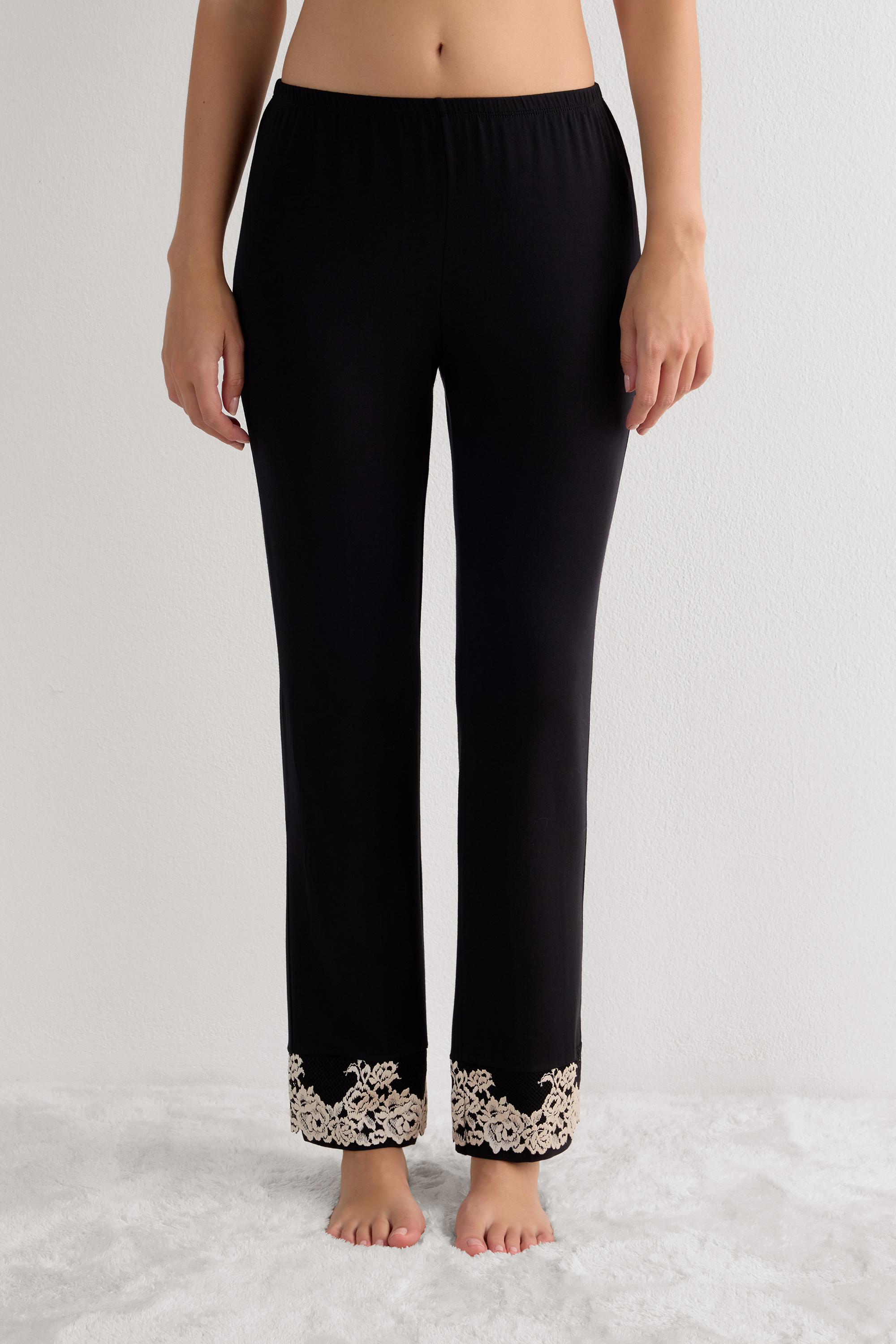 Pretty Flowers Ruffled Full Length Modal Pants | Intimissimi