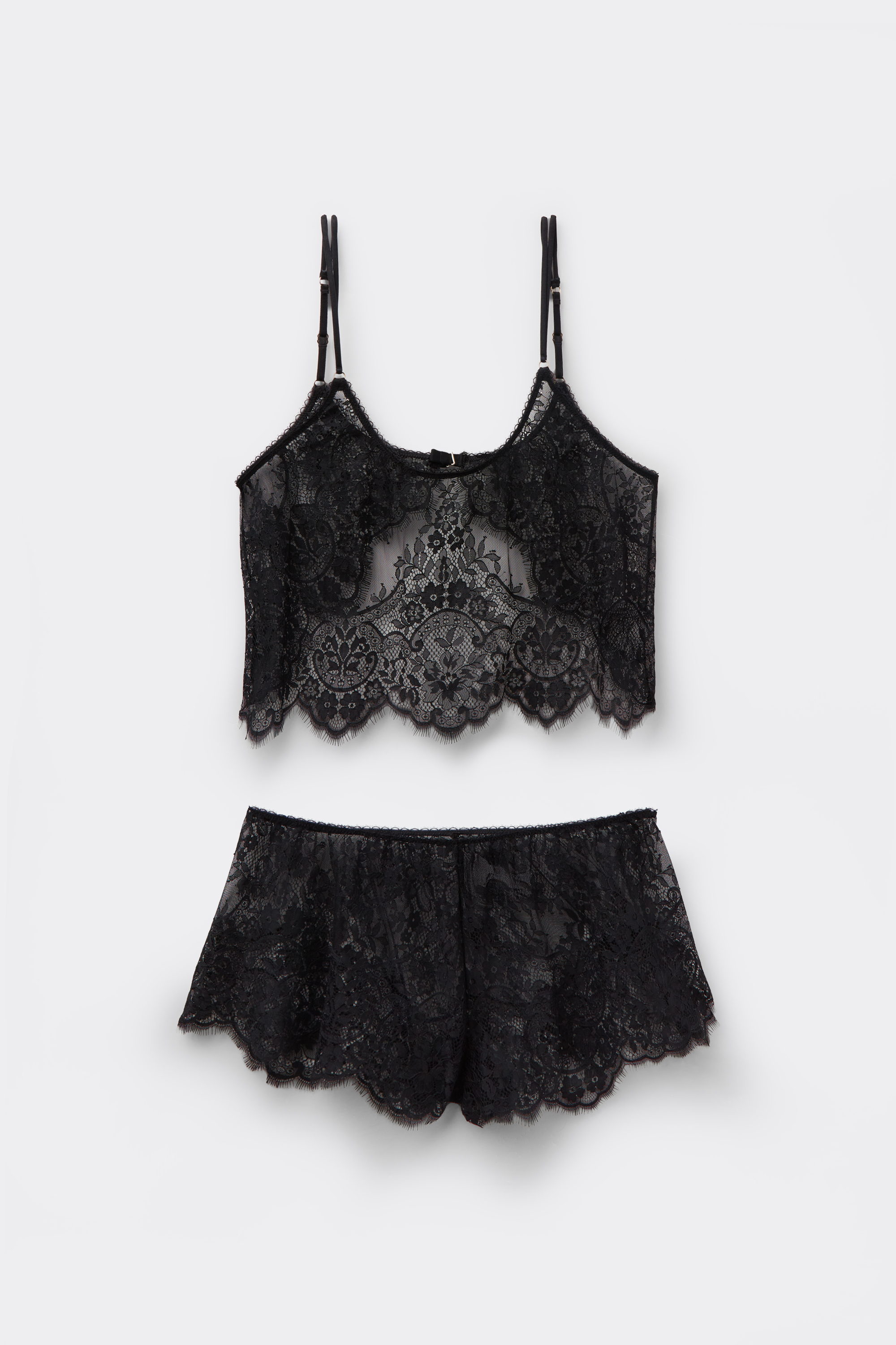 Elegance Embodied Lace Lingerie Set | Intimissimi